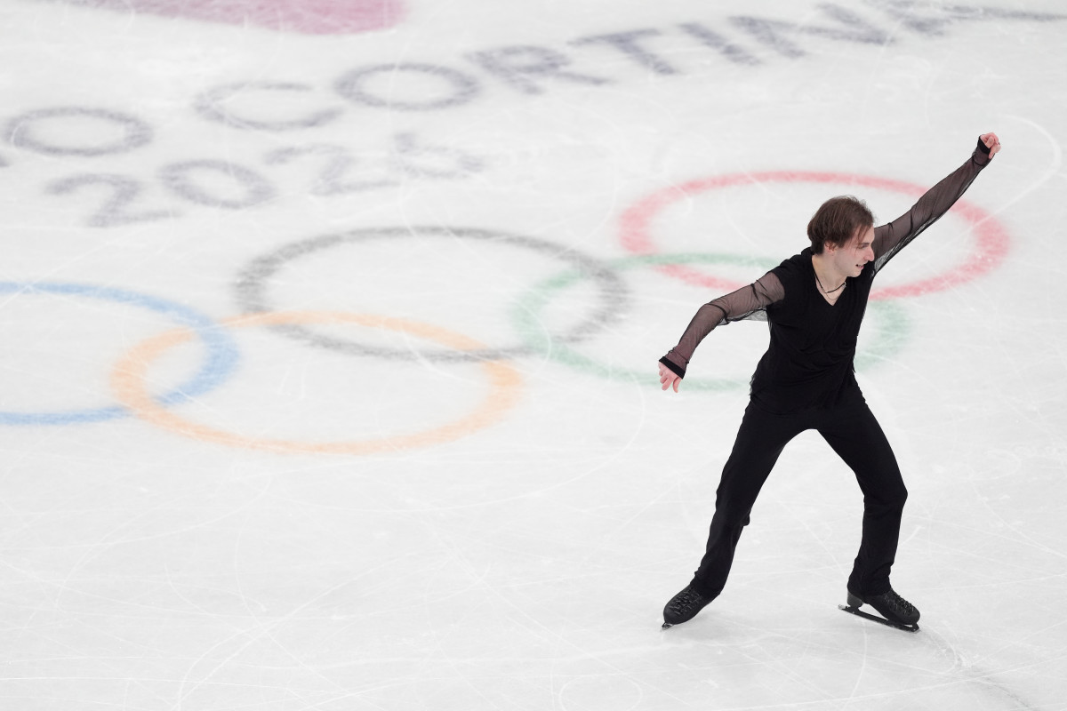 Winter Olympics coach draws attention for training 16 skaters from 13 ...