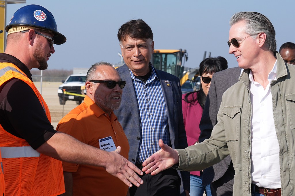 California’s high-speed rail czar takes leave of absence after domestic ...