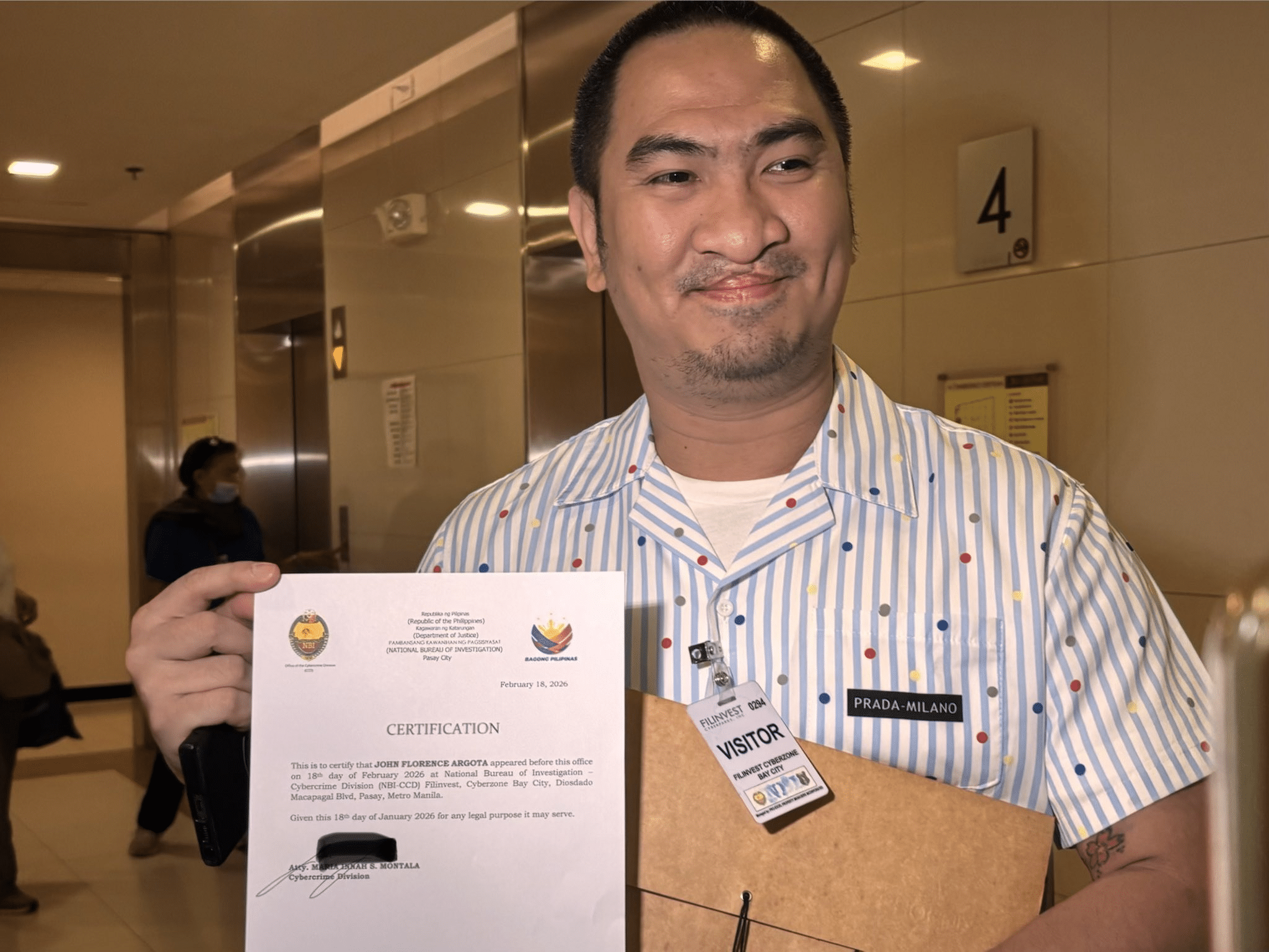 Vlogger: I posted fake Marcos medical records 'to keep up with trend'
