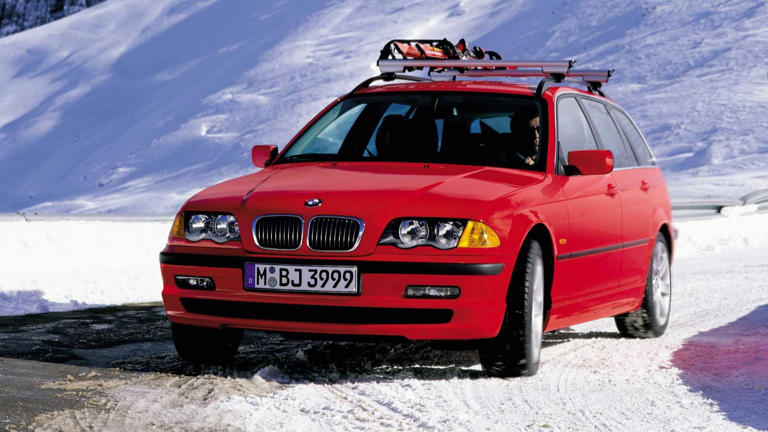 BMW's 325xi was the best AWD wagon of the '00s, and it's cheap today
