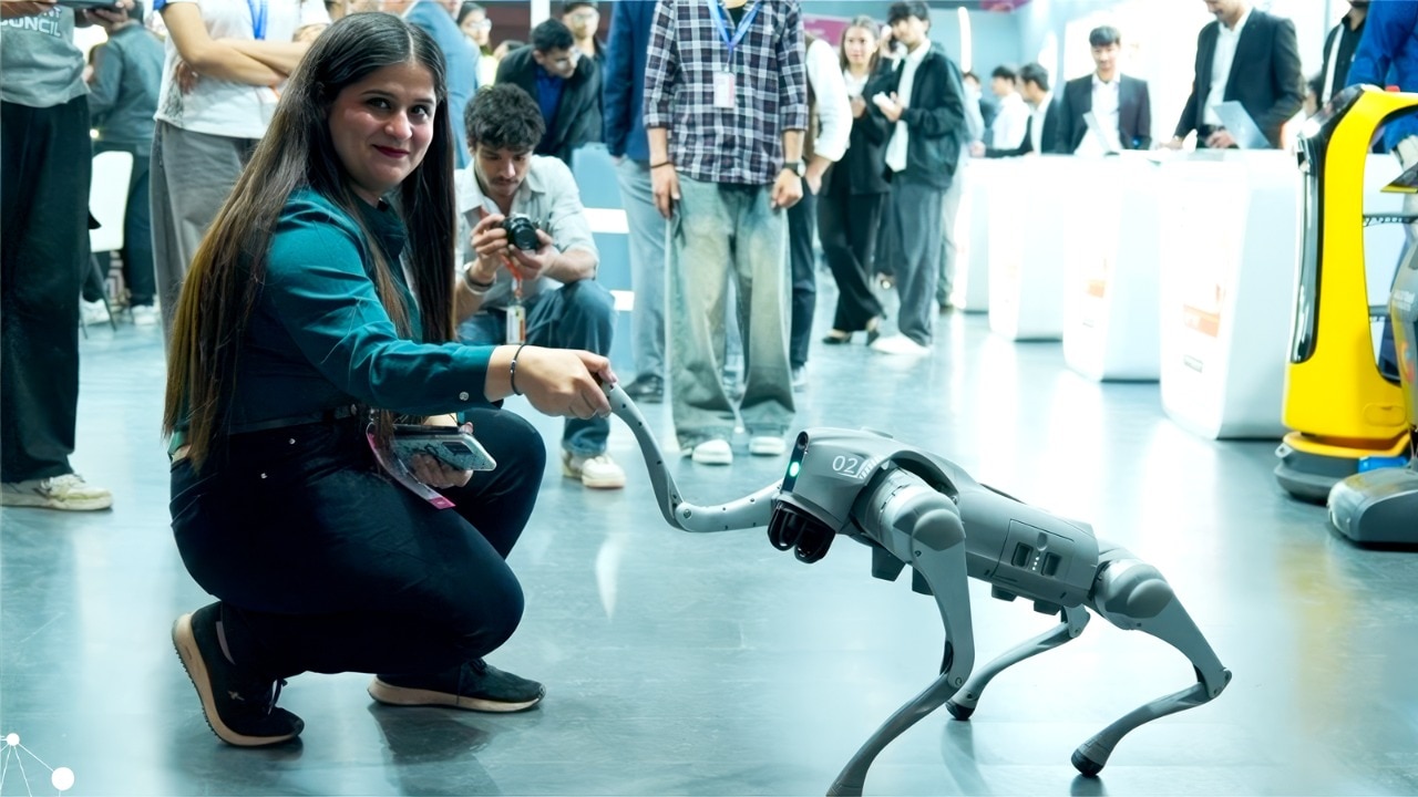 Galgotias under fire for displaying Chinese robodog as own at AI summit ...