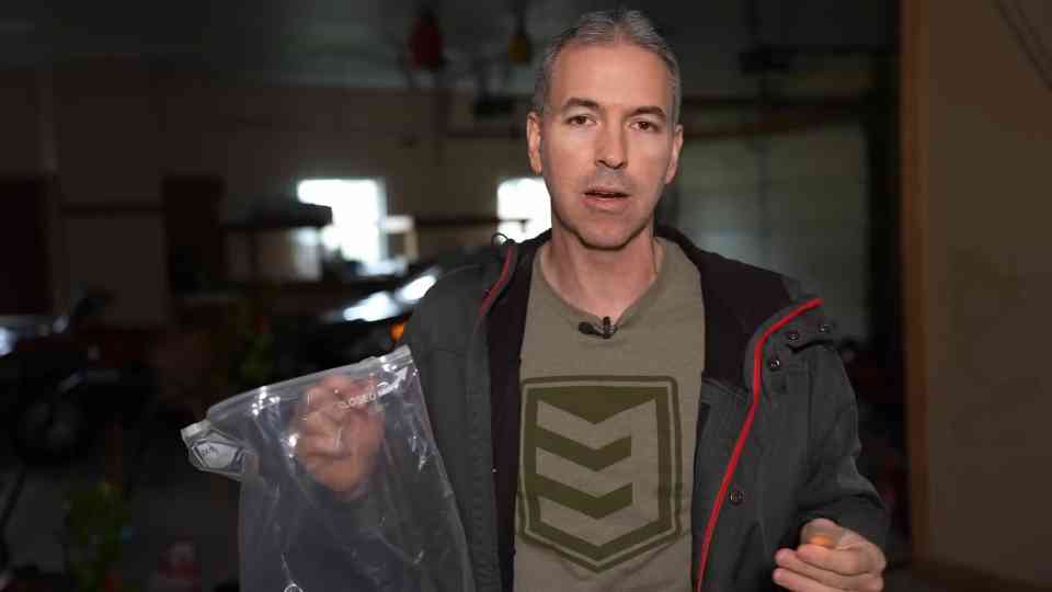 Ex-CIA officer reveals the travel essentials no one talks about