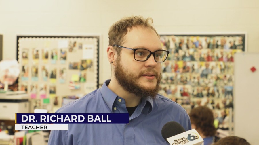 Golden apple: Richard Ball
