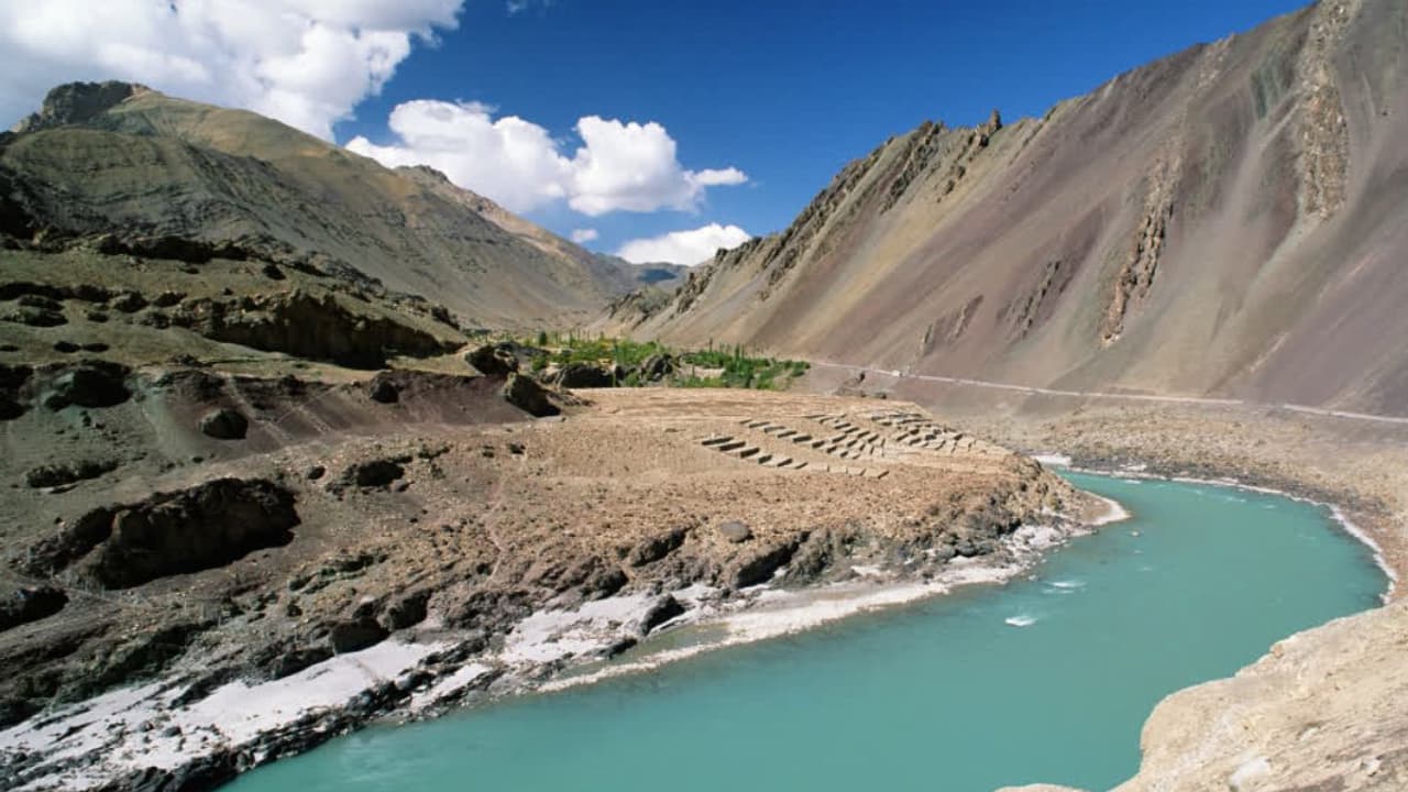Pakistan on edge as India moves to block excess Ravi River water flow