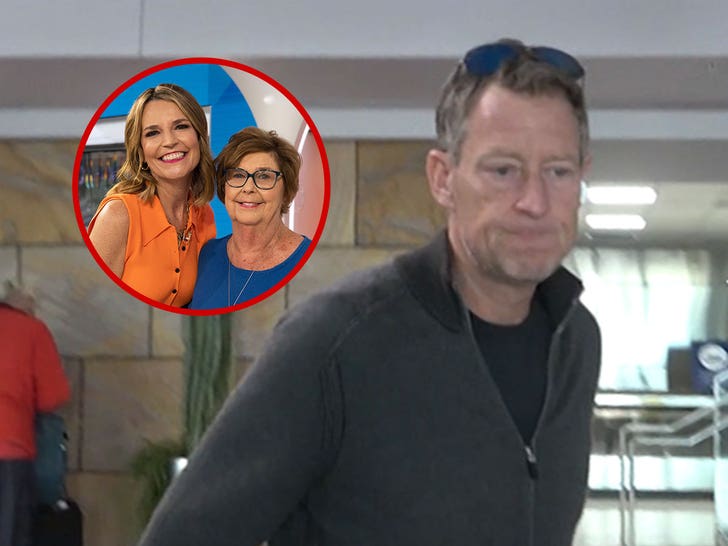 Savannah Guthrie's husband lands in Arizona amid search for Nancy