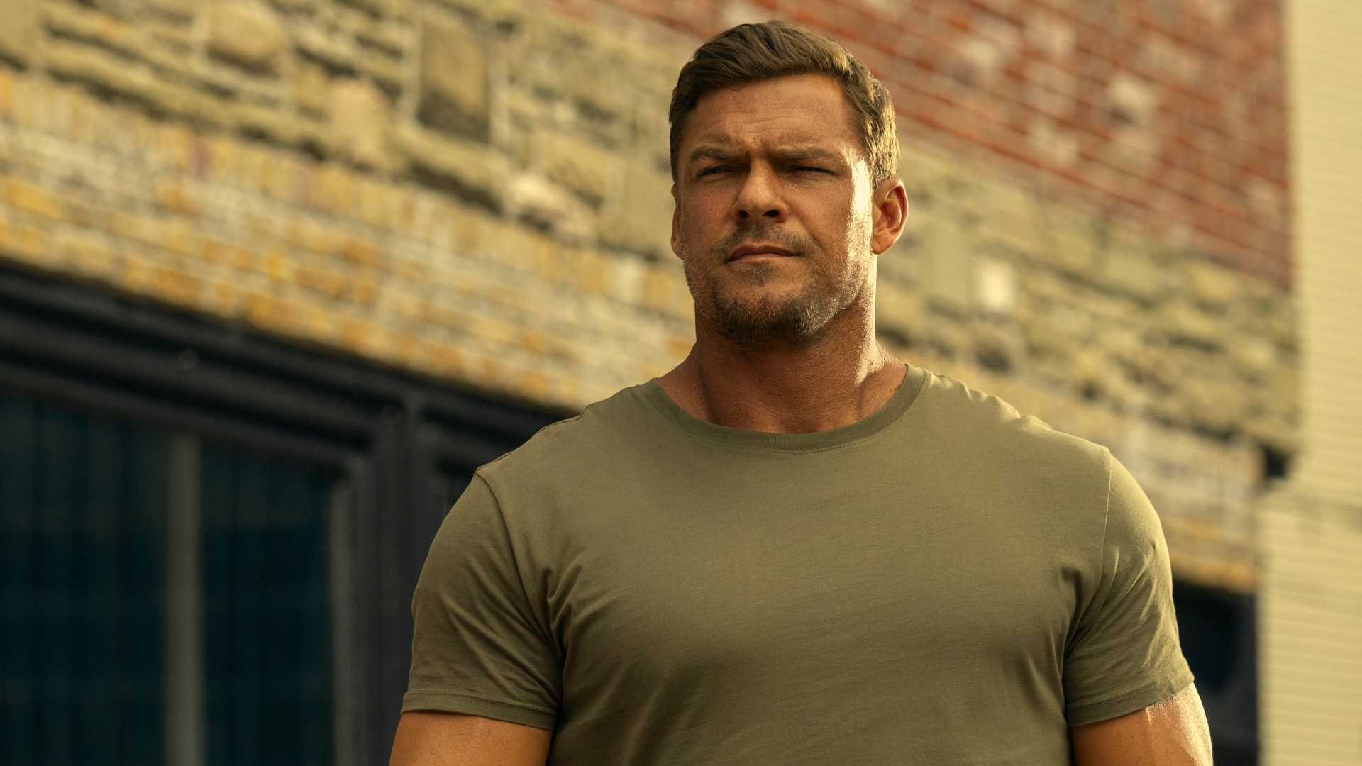 Prime Video should repeat its Jack Ryan trick with Alan Ritchson's Reacher
