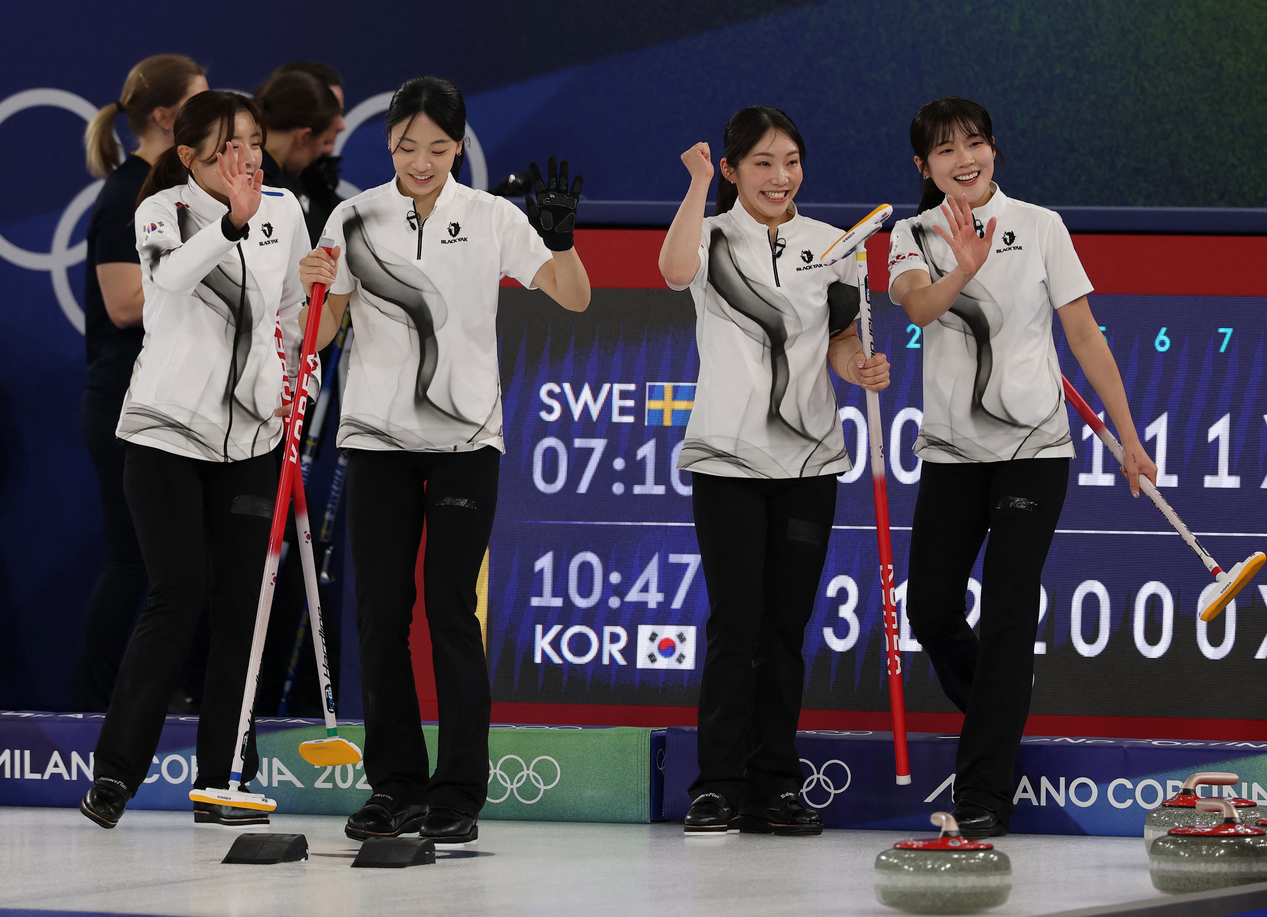 South Korea women's curling team tops Sweden, revives Olympic hopes