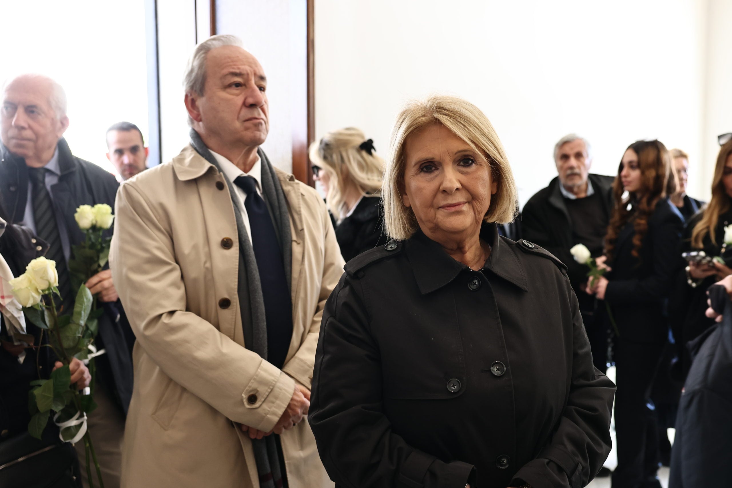 Άννα Ψαρούδα – Μπενάκη: Θλίψη στην κηδεία της στο Α’ Νεκροταφείο