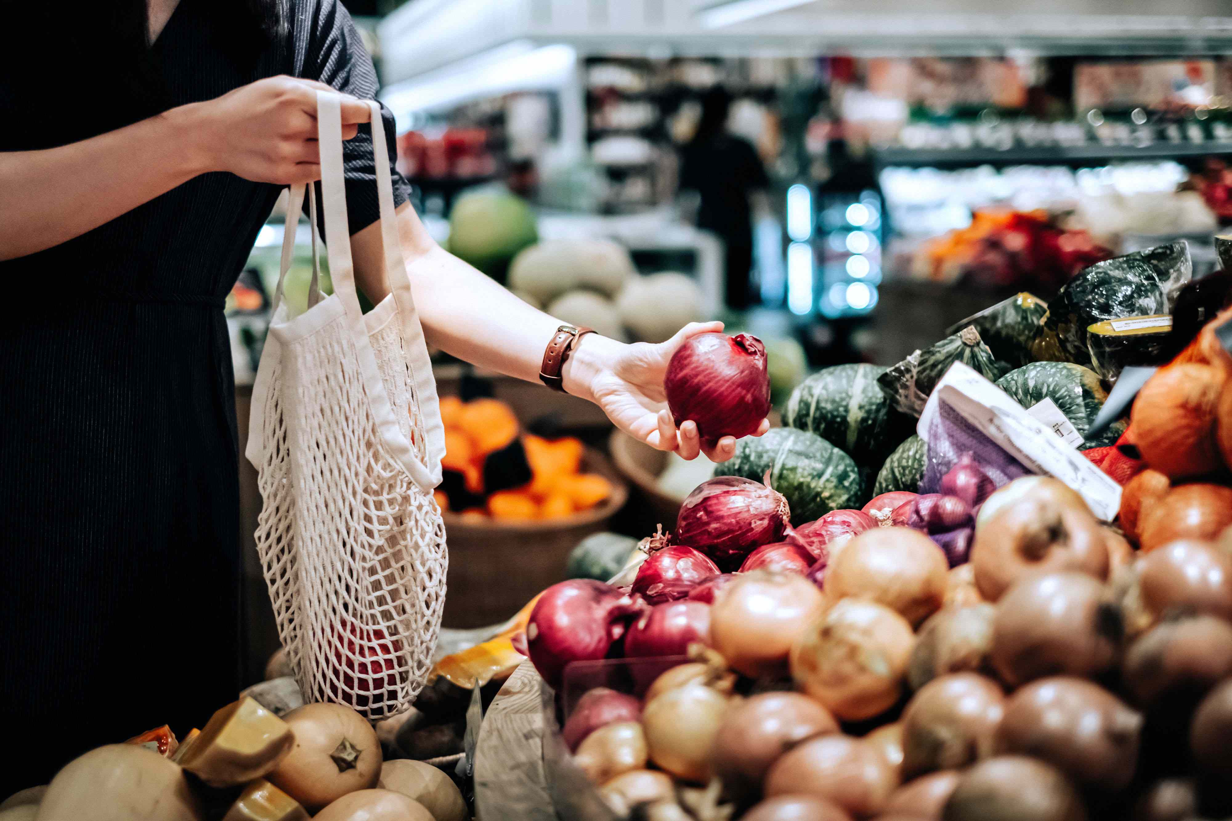 The most and least expensive supermarkets in the US, according to ...