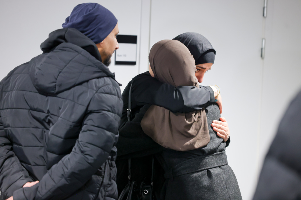 Mamman i rättegången: Ni dödade min ende son