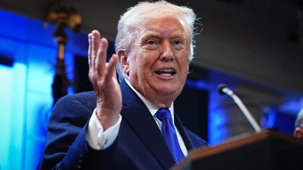 Trump to attend White House Correspondents' Dinner for first time as ...