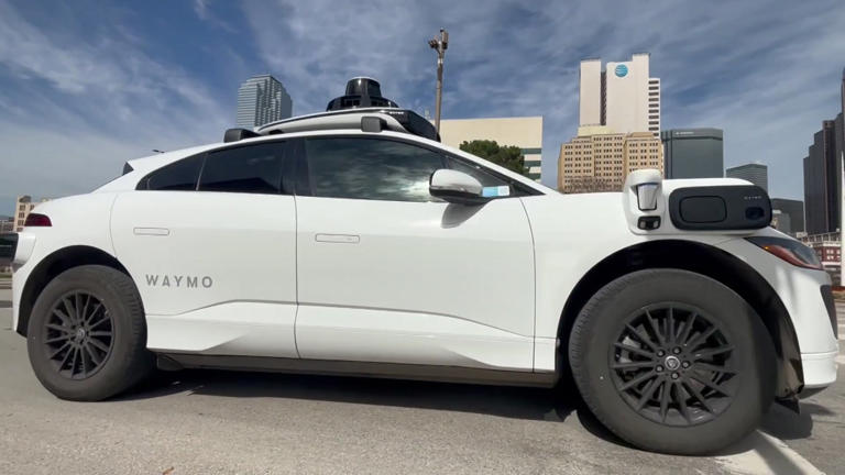 Driverless Waymo robotaxis arrive in Dallas, debut fully autonomous ...