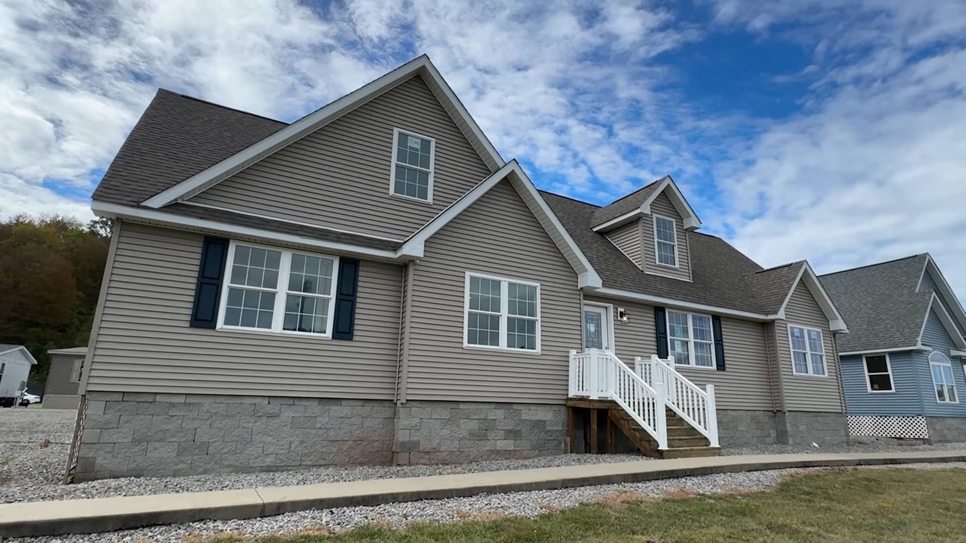 General Jackson by Cavco Emlenton | 3 bed, 2 bath modular house tour