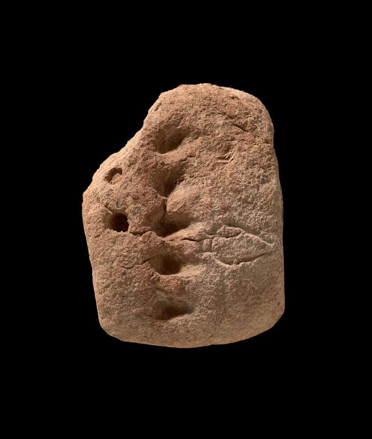 Mysterious marks on 40,000-year-old Ice Age figurines may actually be ...
