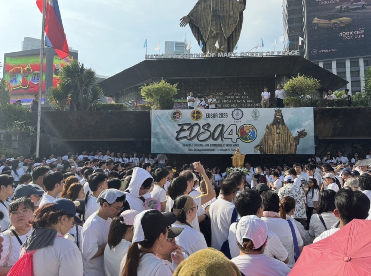 LP on EDSA revolution anniversary: Fight for democracy continues