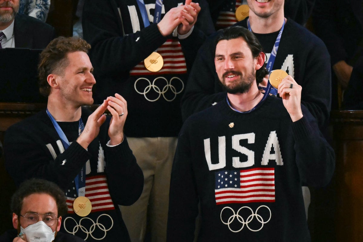 Trump awards US men’s hockey goalie the Presidential Medal of Freedom
