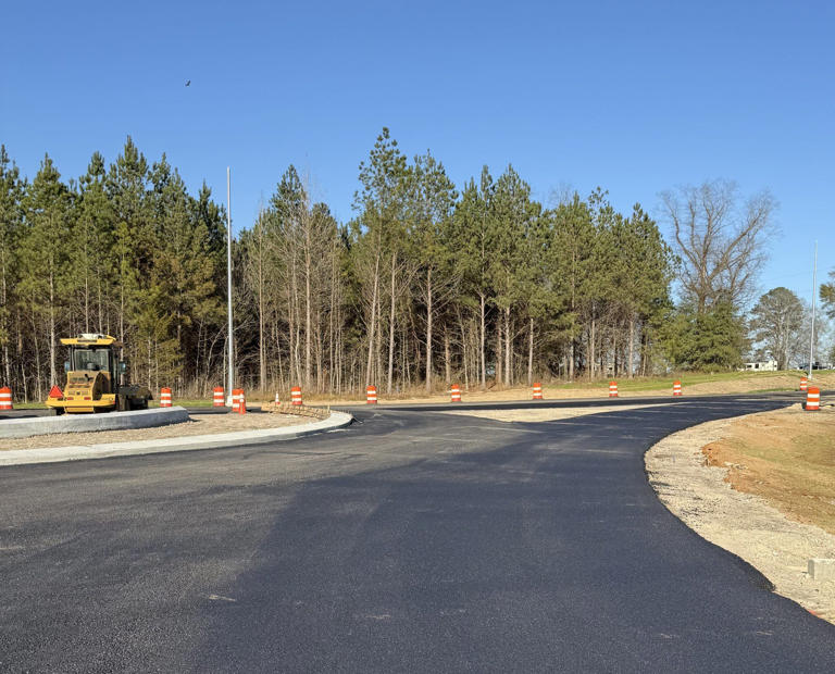 Traffic shifts expected on US-80 as Pike Road roundabout construction ...