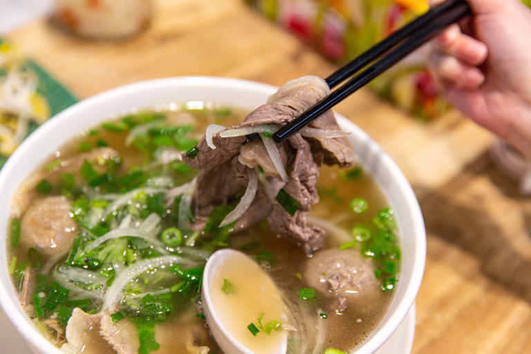 What happens to your body when you eat pho