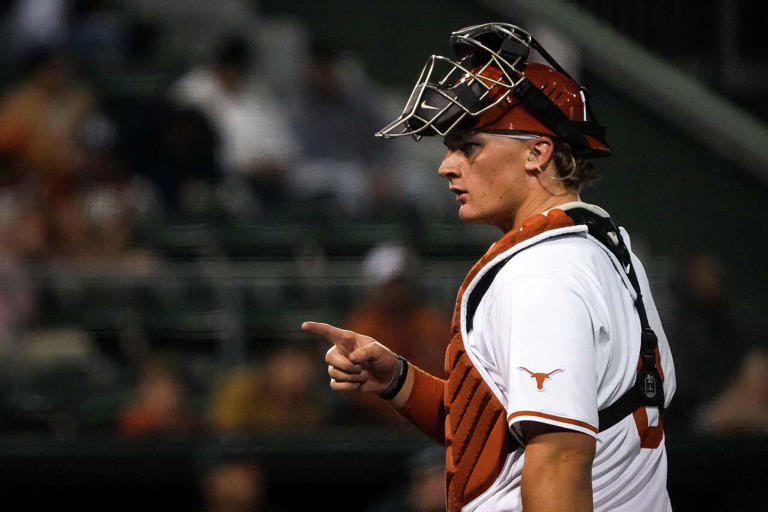 Texas vs. UTRGV baseball: Live updates, TV info as Longhorns take on ...