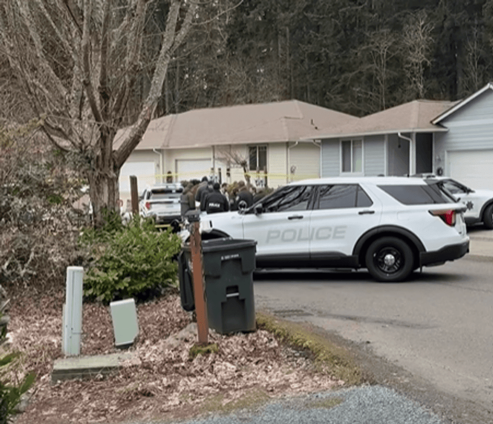 Five people killed after mass stabbing on quiet US residential street ...