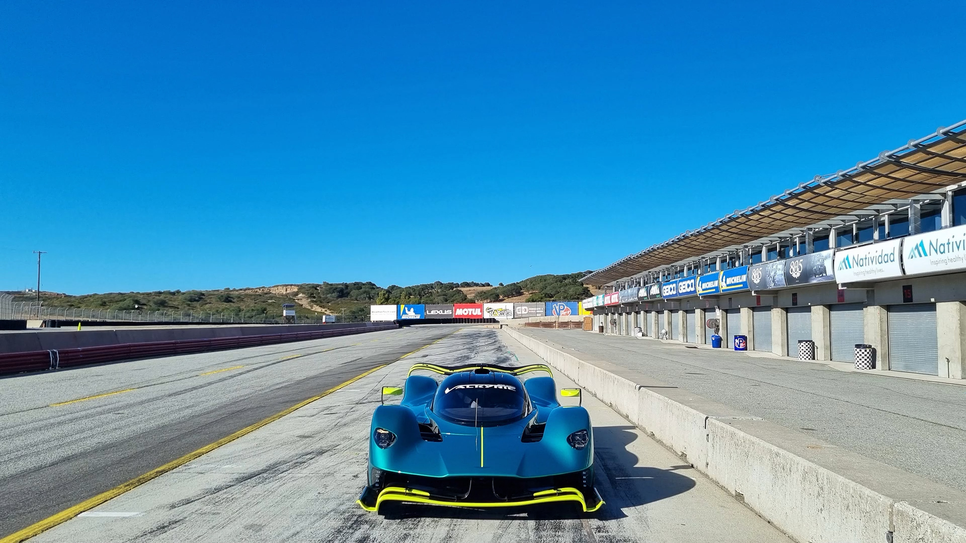 Aston Martin Valkyrie AMR Pro track monster