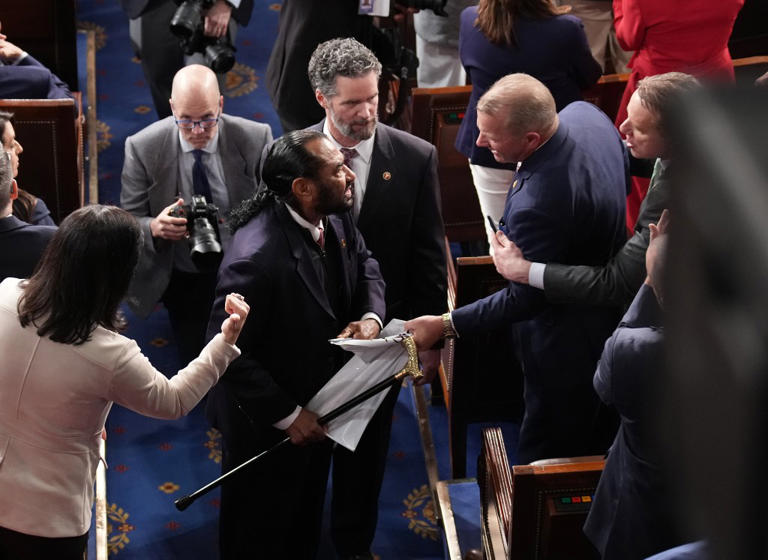 Al Green escorted out of Donald Trump's SOTU address: Here's why