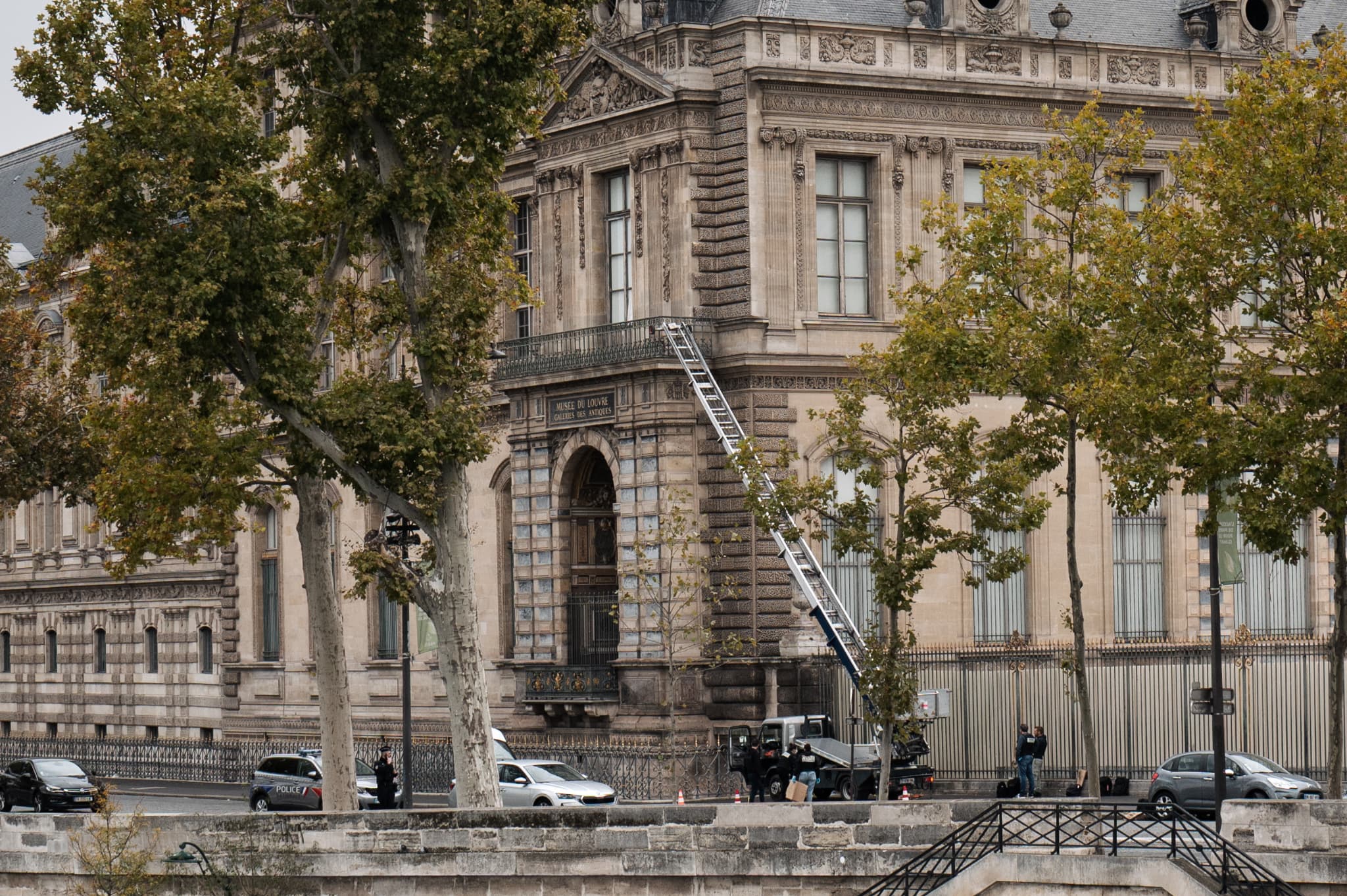 Rapport accablant sur la sécurité du Louvre