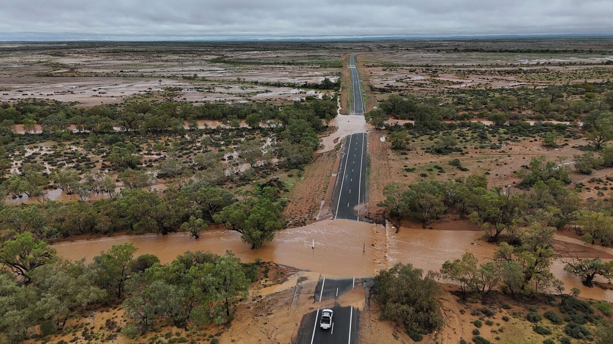Outback SA and NSW record up to 200mm overnight, with another 100mm of ...