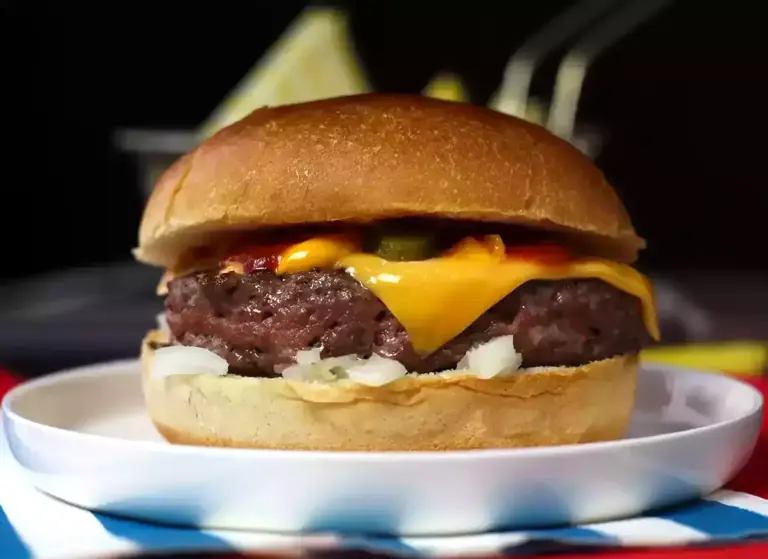 Once you try these 13 burger recipes, the drive-thru just won’t hit the ...