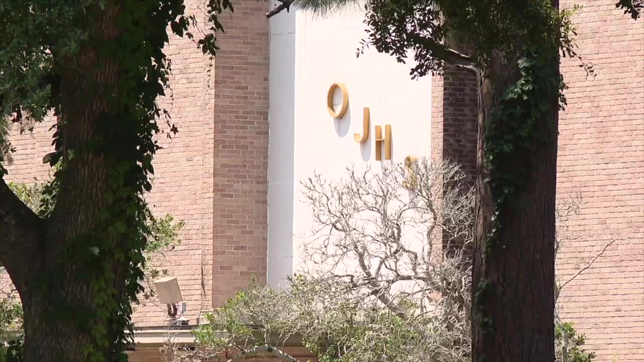 Opelousas school faces state takeover or merger; 4-day school week ...