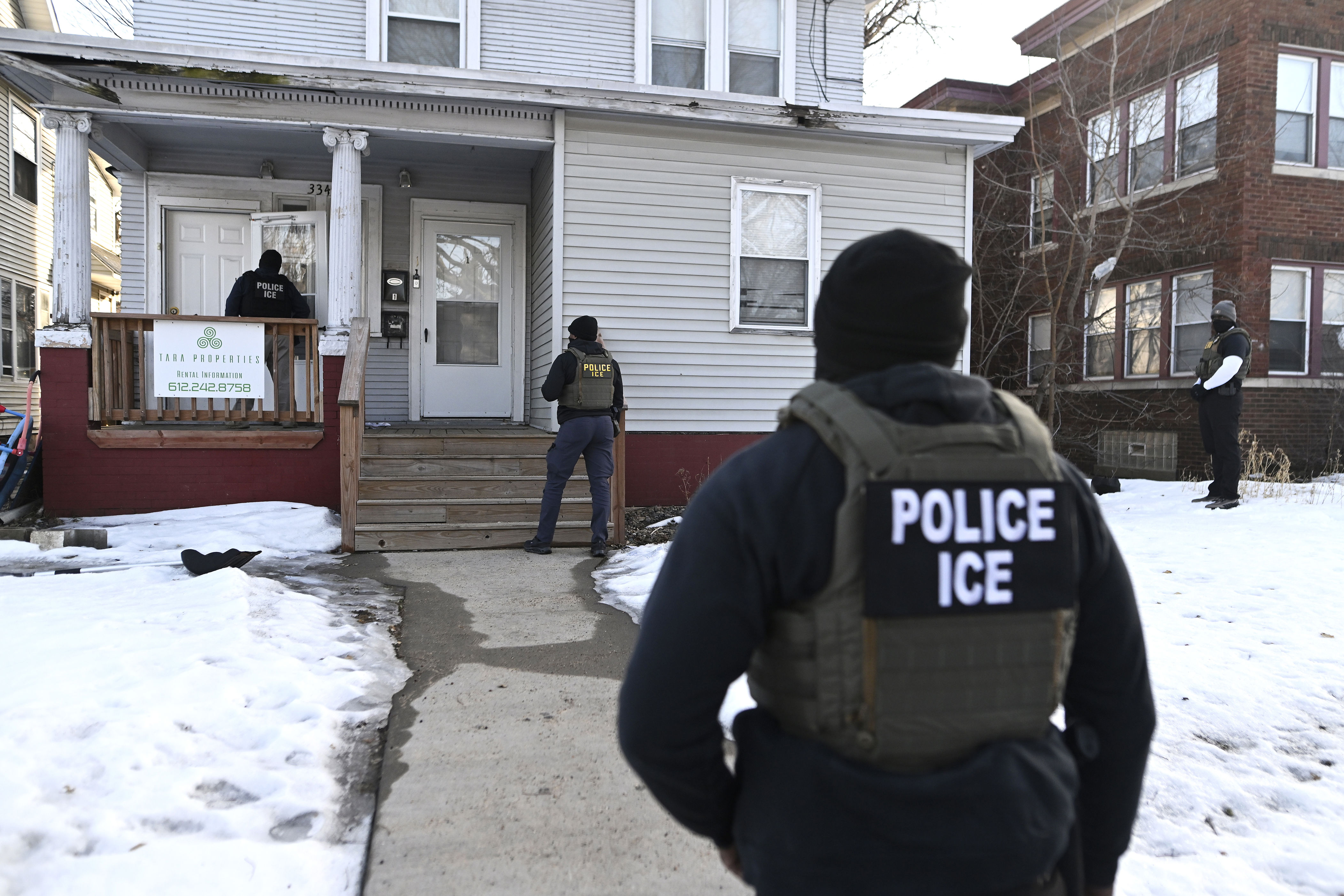 IRS data can be shared to apprehend undocumented migrants, court rules