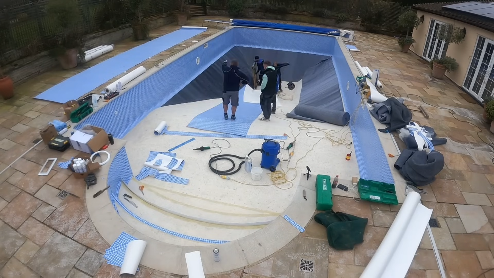 How a 40x20 pool was completely rebuilt from the shell up