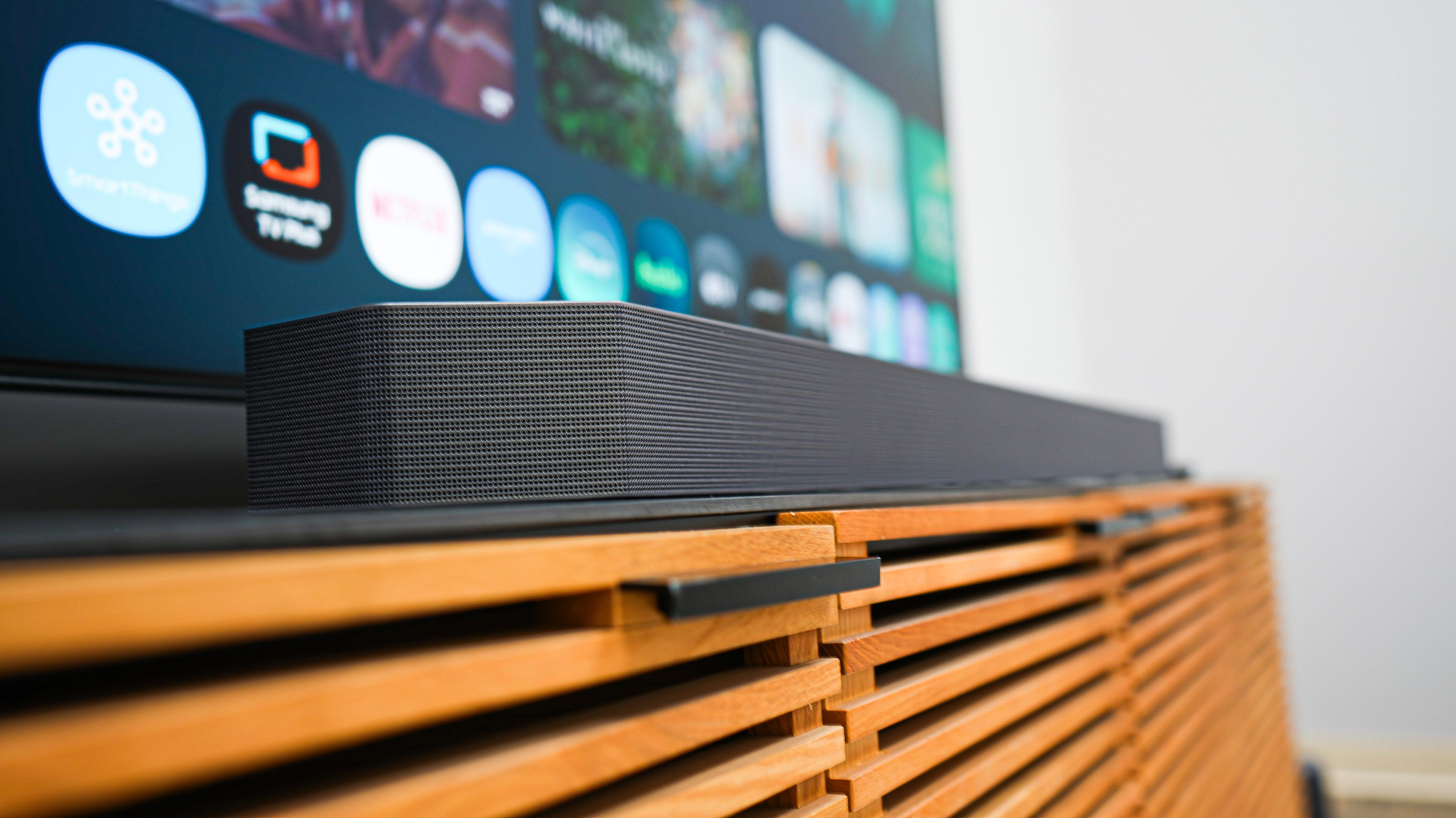 I made 4 tweaks to my TV soundbar for drastically improved audio when ...