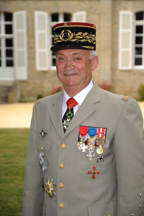Originaire de Bretagne, le général d’armée Michel Billot est décédé à l ...