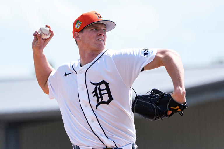 Tigers' Troy Melton unavailable to pitch in spring training games
