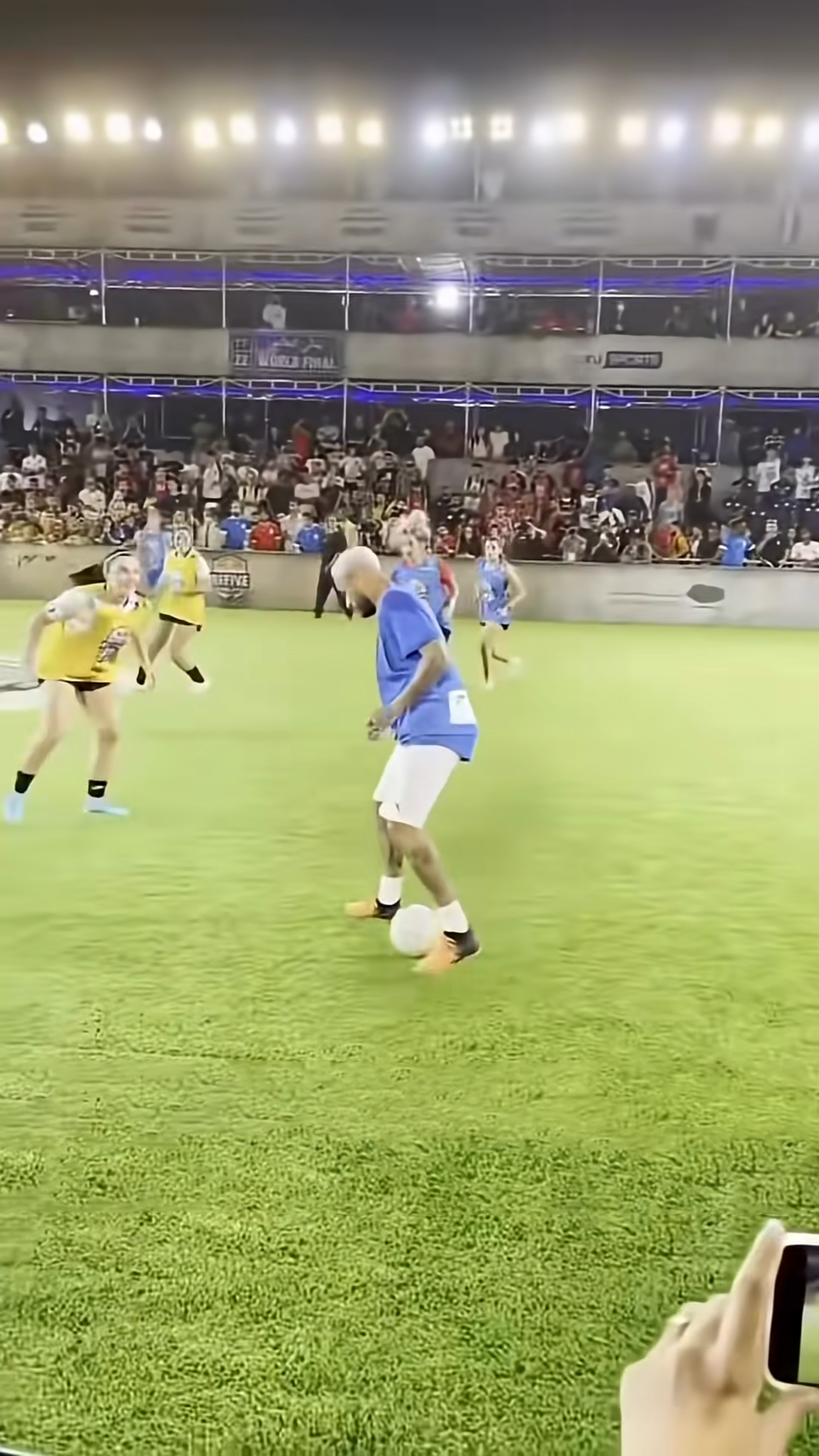 Neymar Jr. Sharing Moments With Fans