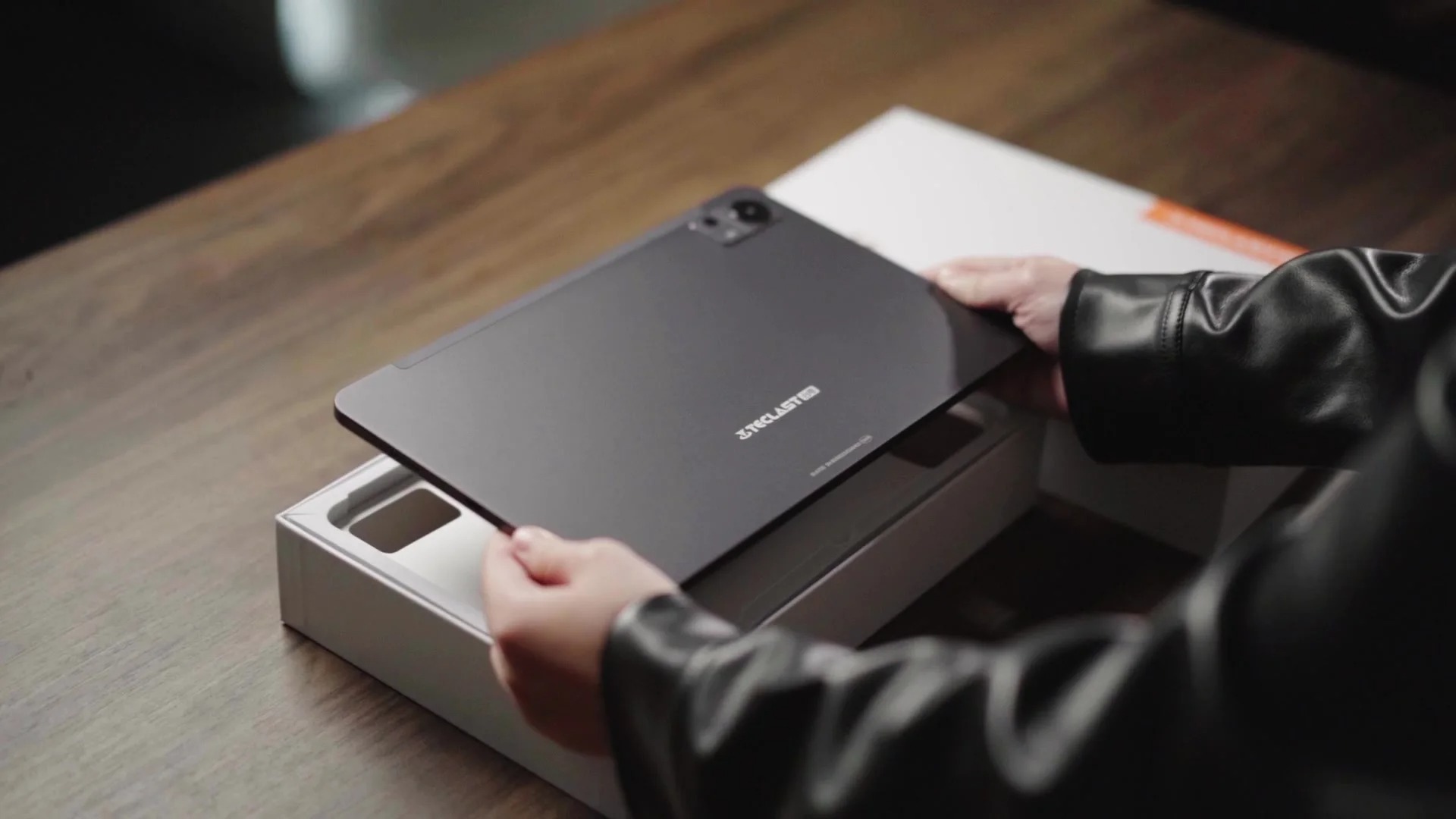 Pantalla 2,5K, 13,4 pulgadas y 9.340 mAh: tres tablets por menos de 200€