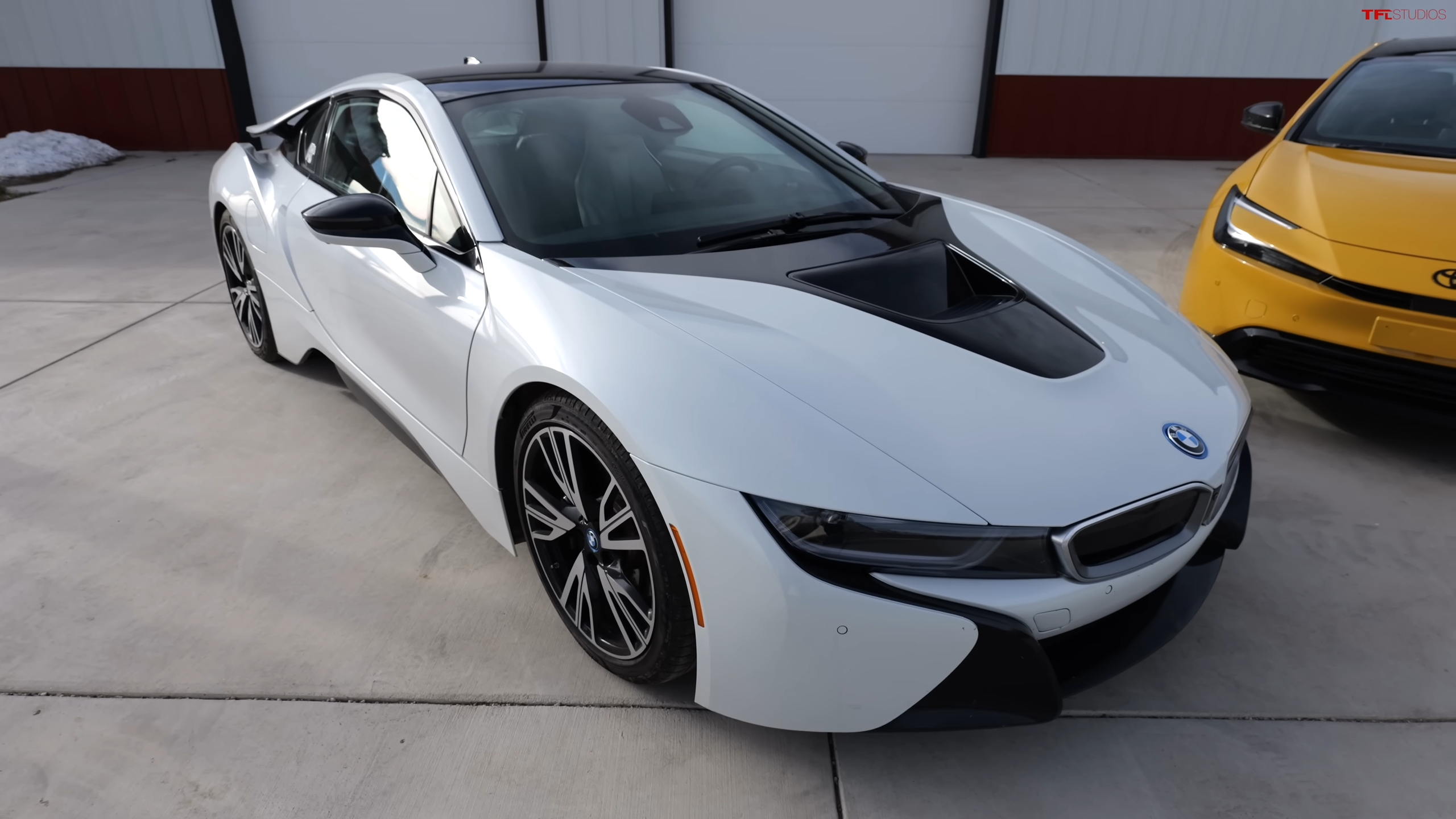 This is what 10 years and 41,000 miles did to this BMW i8 battery