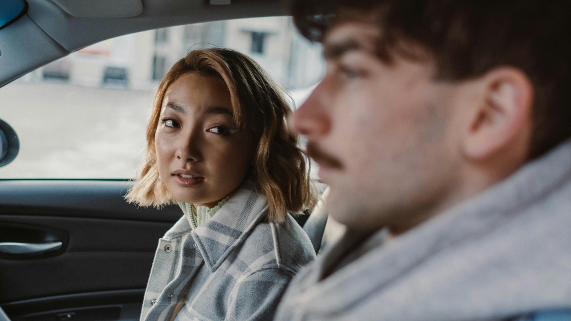 20 unspoken rules you should follow as a passenger