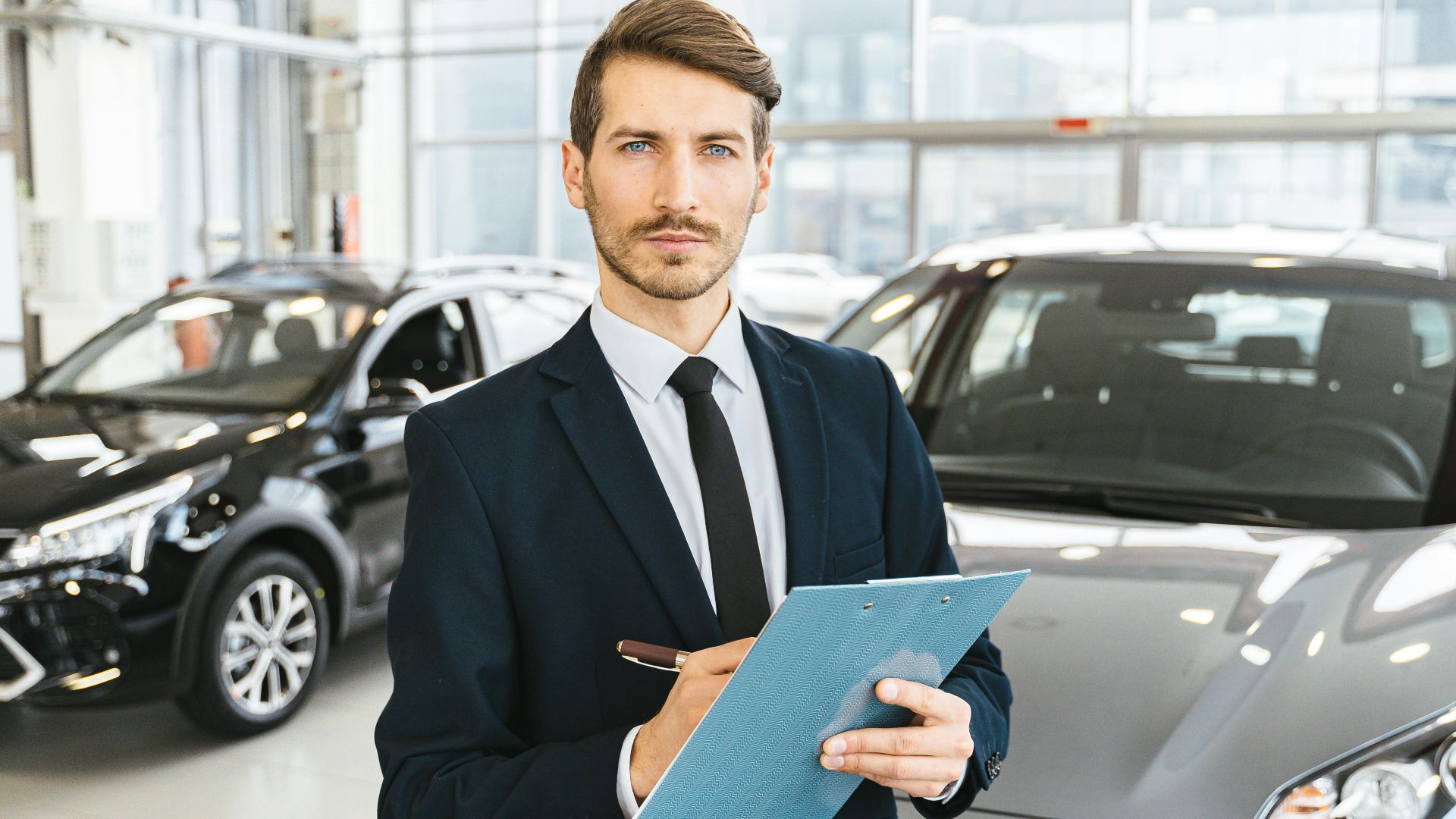 20 things car salespeople immediately notice about you