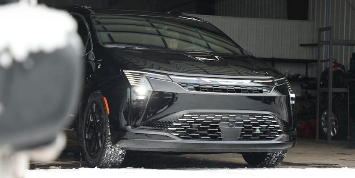 Chrysler teases a new face for the long-serving, brand-defining ...