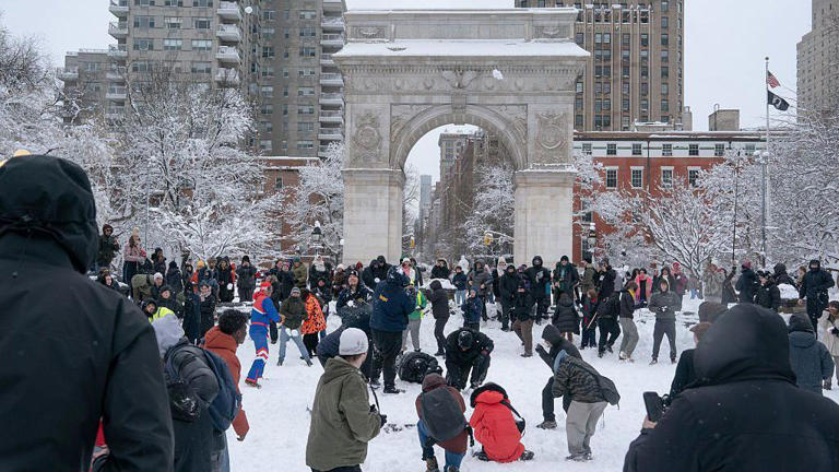 A New York City snowball fight gone wrong leaves Mayor Mamdani at odds ...