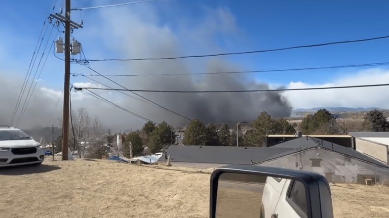 5 injured in Thornton grass fire prompted evacuations, closed I-25