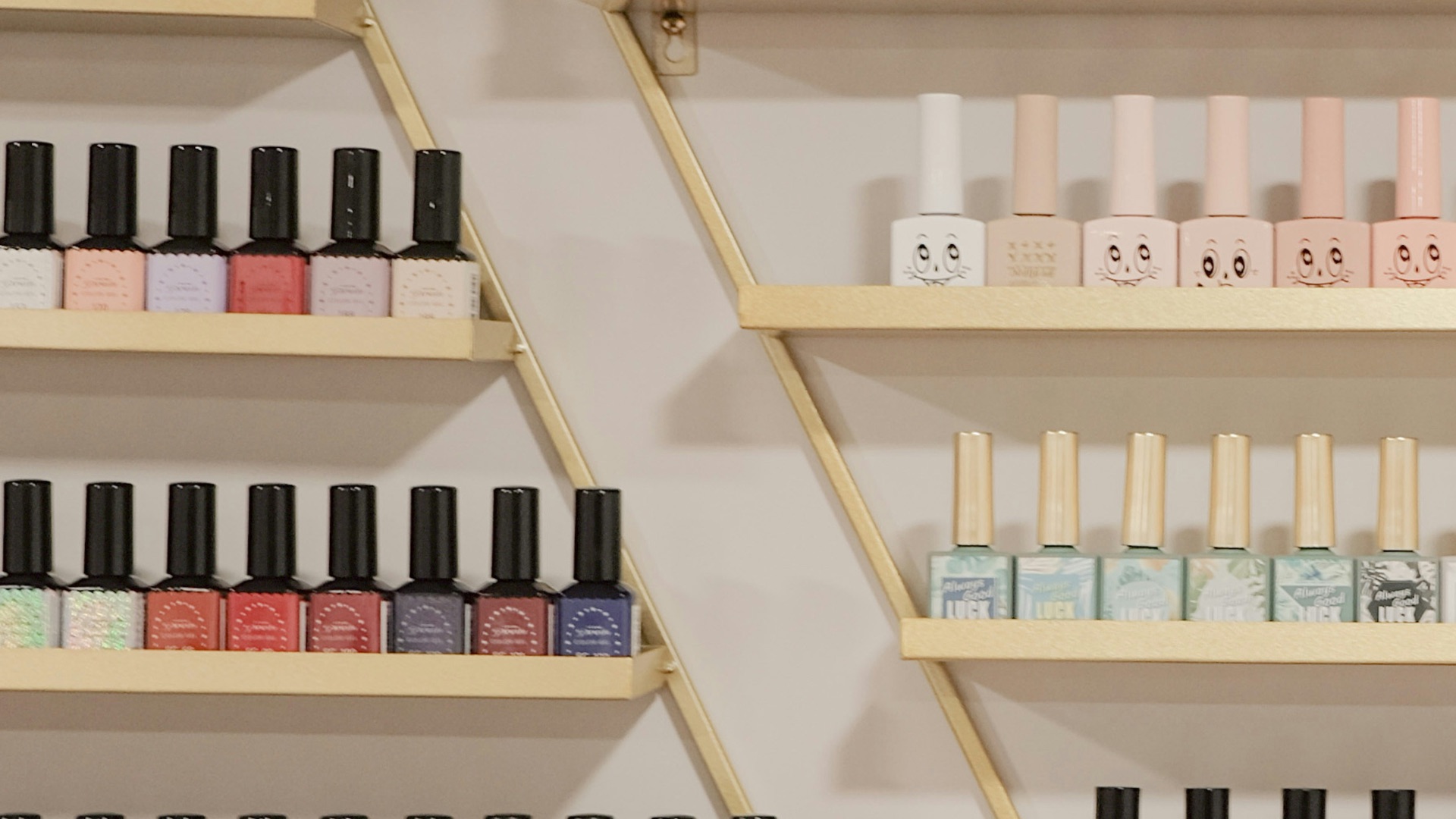 10 reasons to get your nails done professionally & 10 why it's better ...