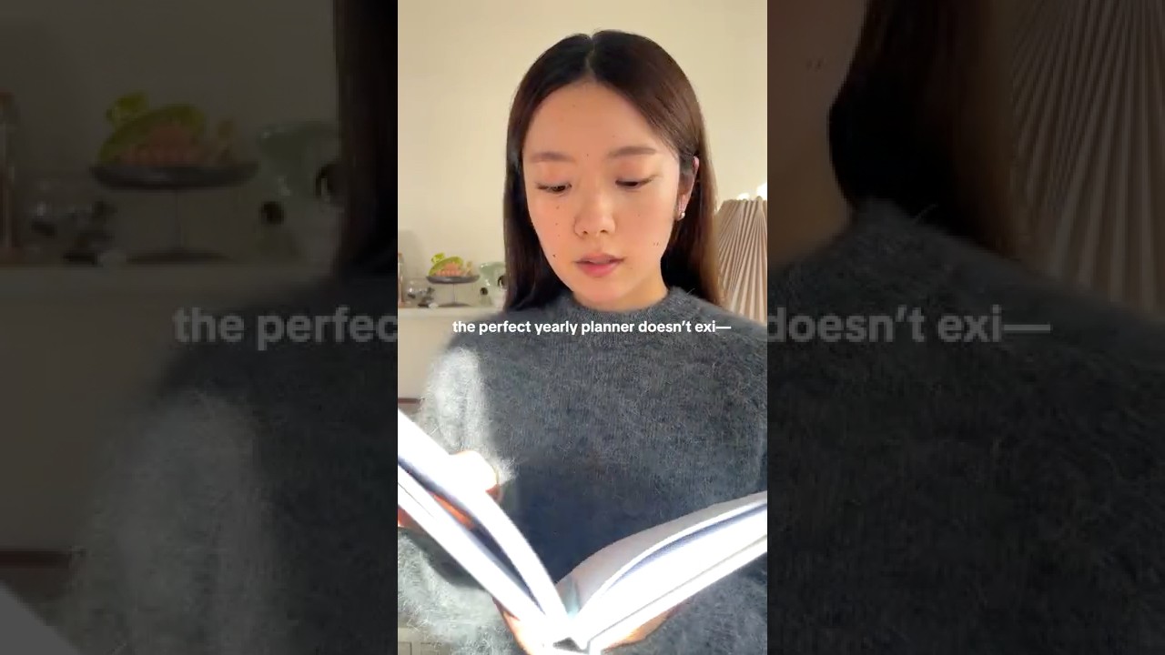 Enjoy a relaxing ASMR unboxing of the new creative workbook