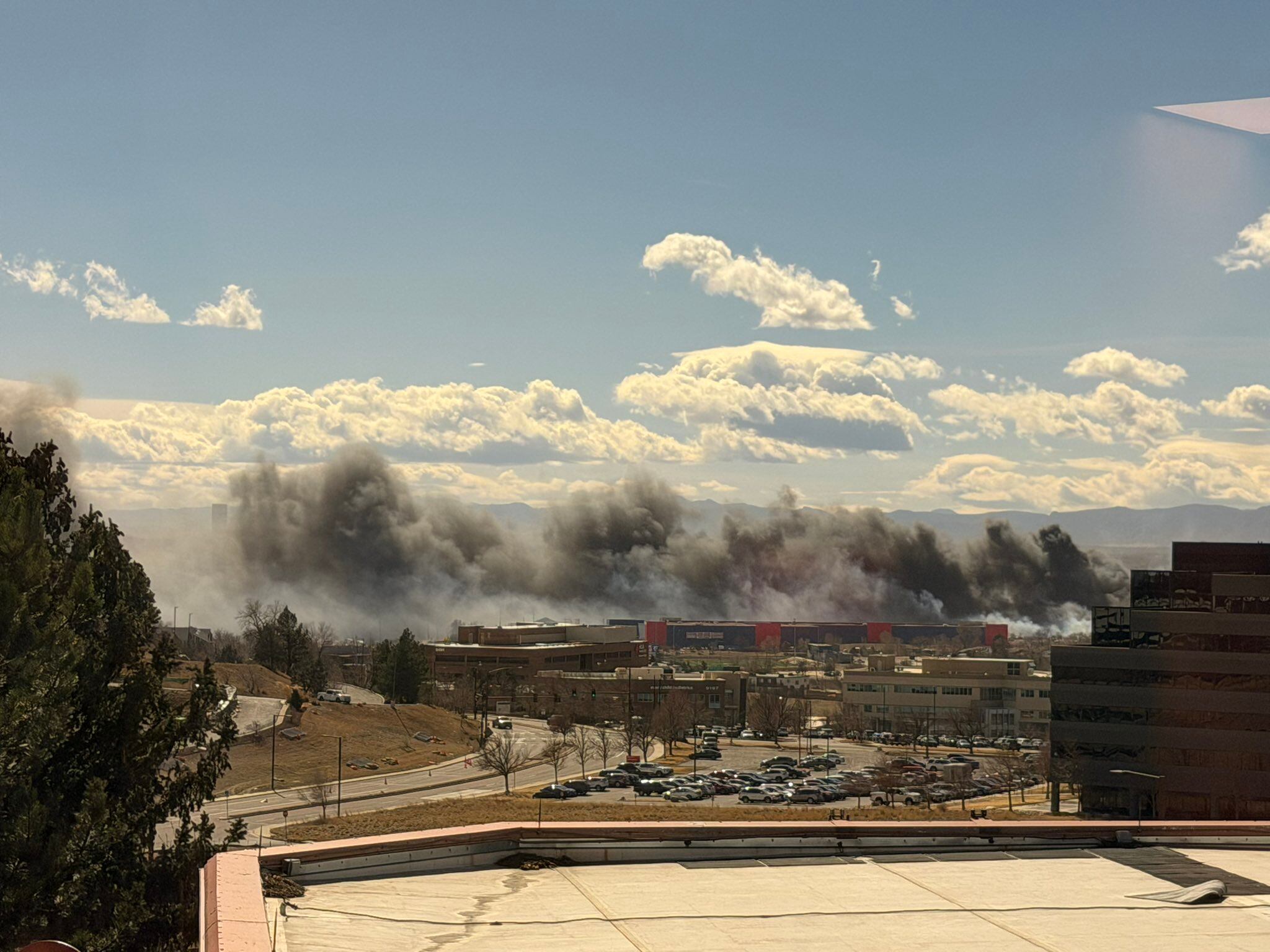Fire in Thornton contained after prompting evacuations, I-25 back open ...