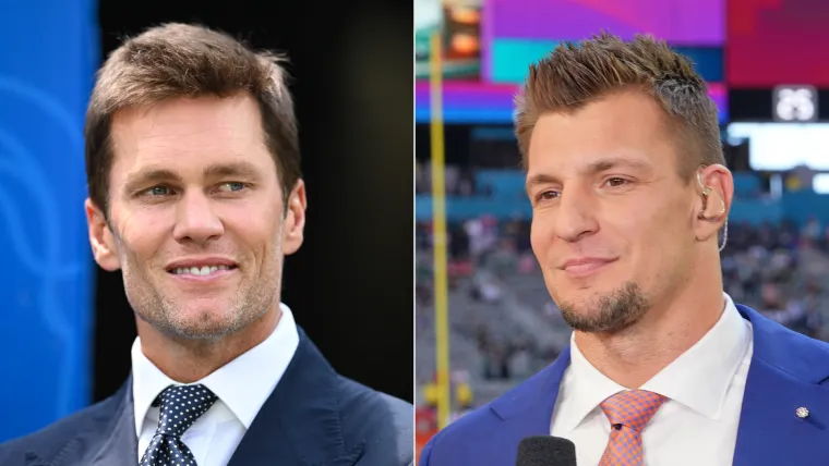Tom Brady shows off insane abs in workout with Rob Gronkowski