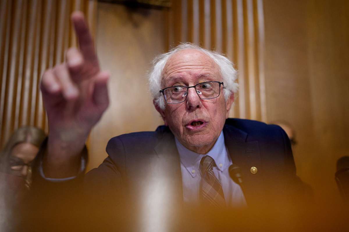 Bernie Sanders says 'Congress must end this war' after Trump's Iran warning