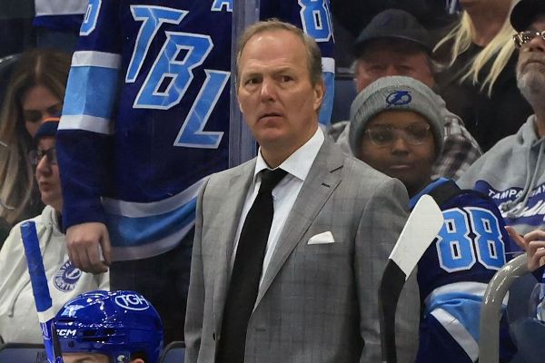 Lightning coach Jon Cooper wins Jack Adams after 14 seasons