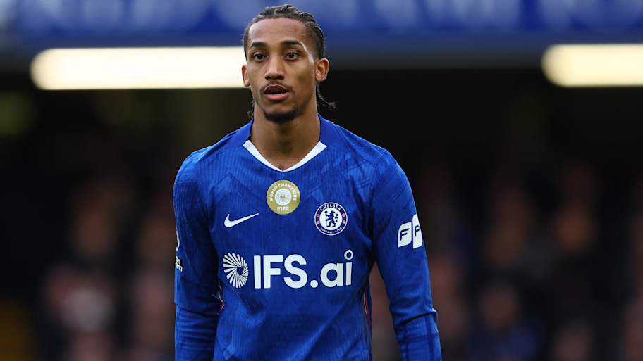 Worrying claim offered about Chelsea's front-of-shirt sponsorship situation